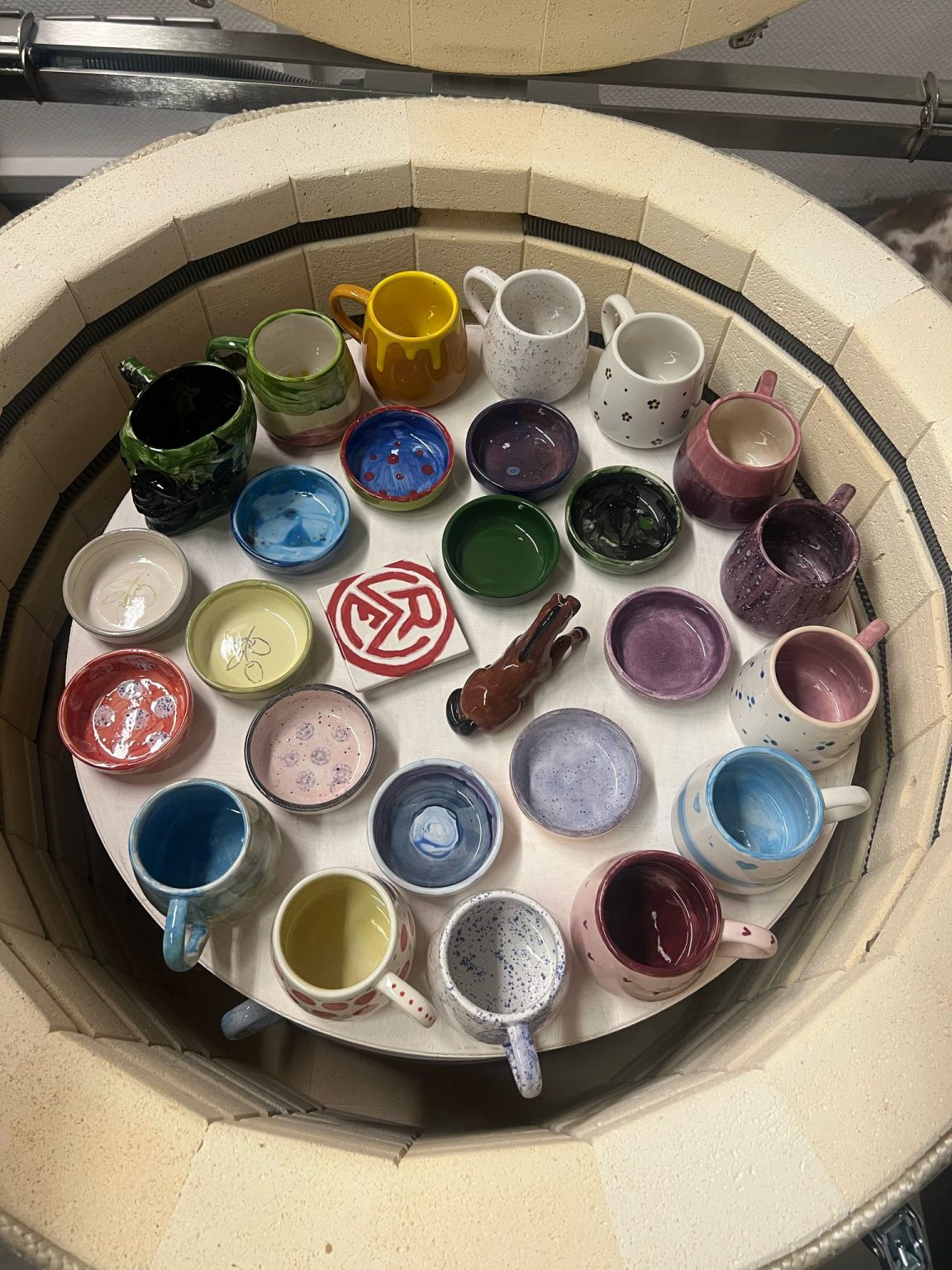 MALA by Laura - Keramik selbst bemalen in Essen